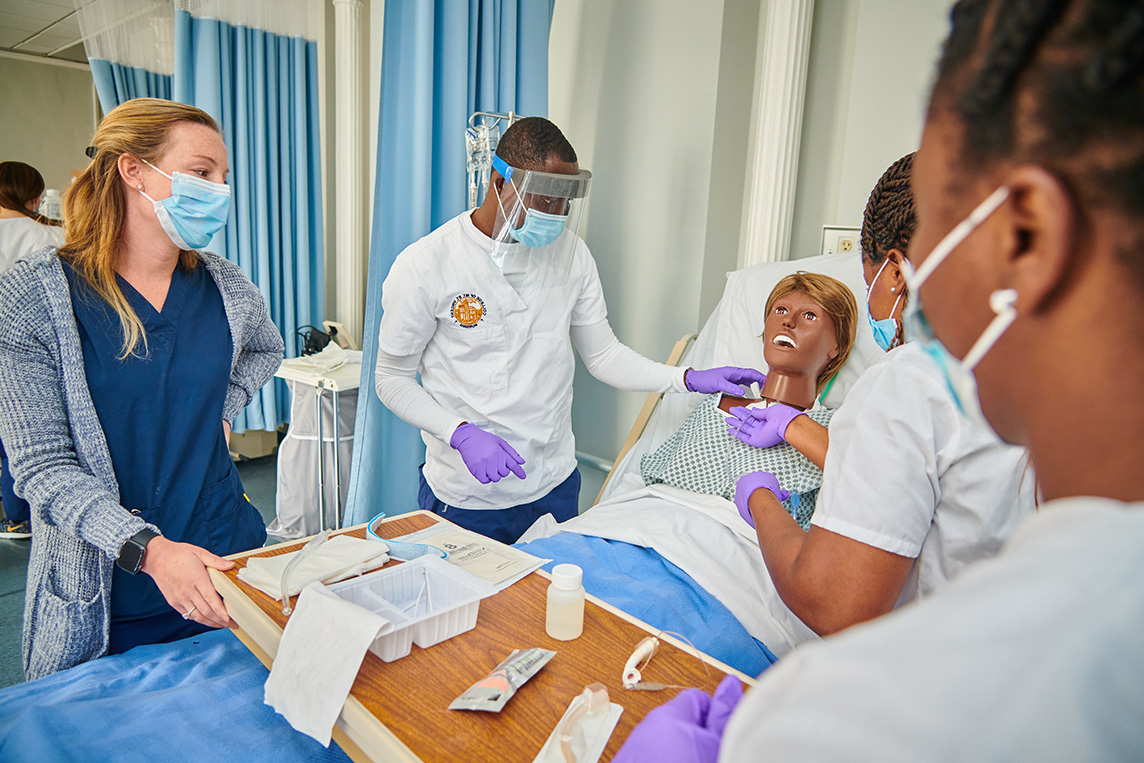 Nursing Simulation Lab: What It Is and Why It Matters - UMSV