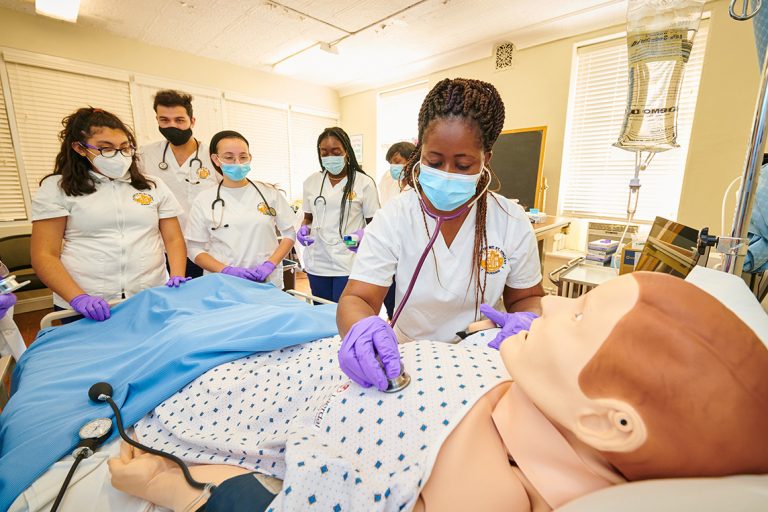 Accelerated Nursing Program in NYC - UMSV ABSN